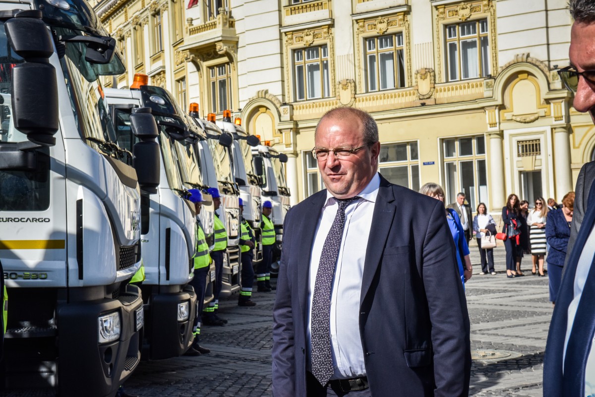 Edilul comunei Sadu, după ce a digitalizat întreaga primărie: „Banii ...