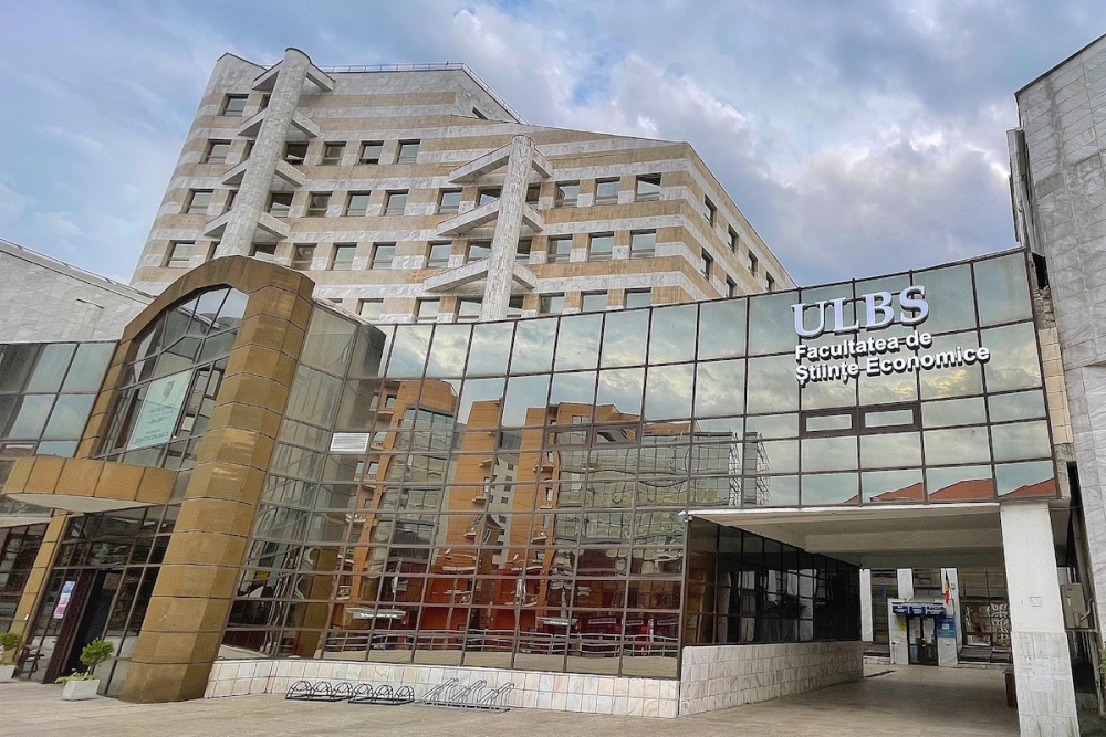 Studenții de la Facultatea de Științe Economice organizează o campanie ...