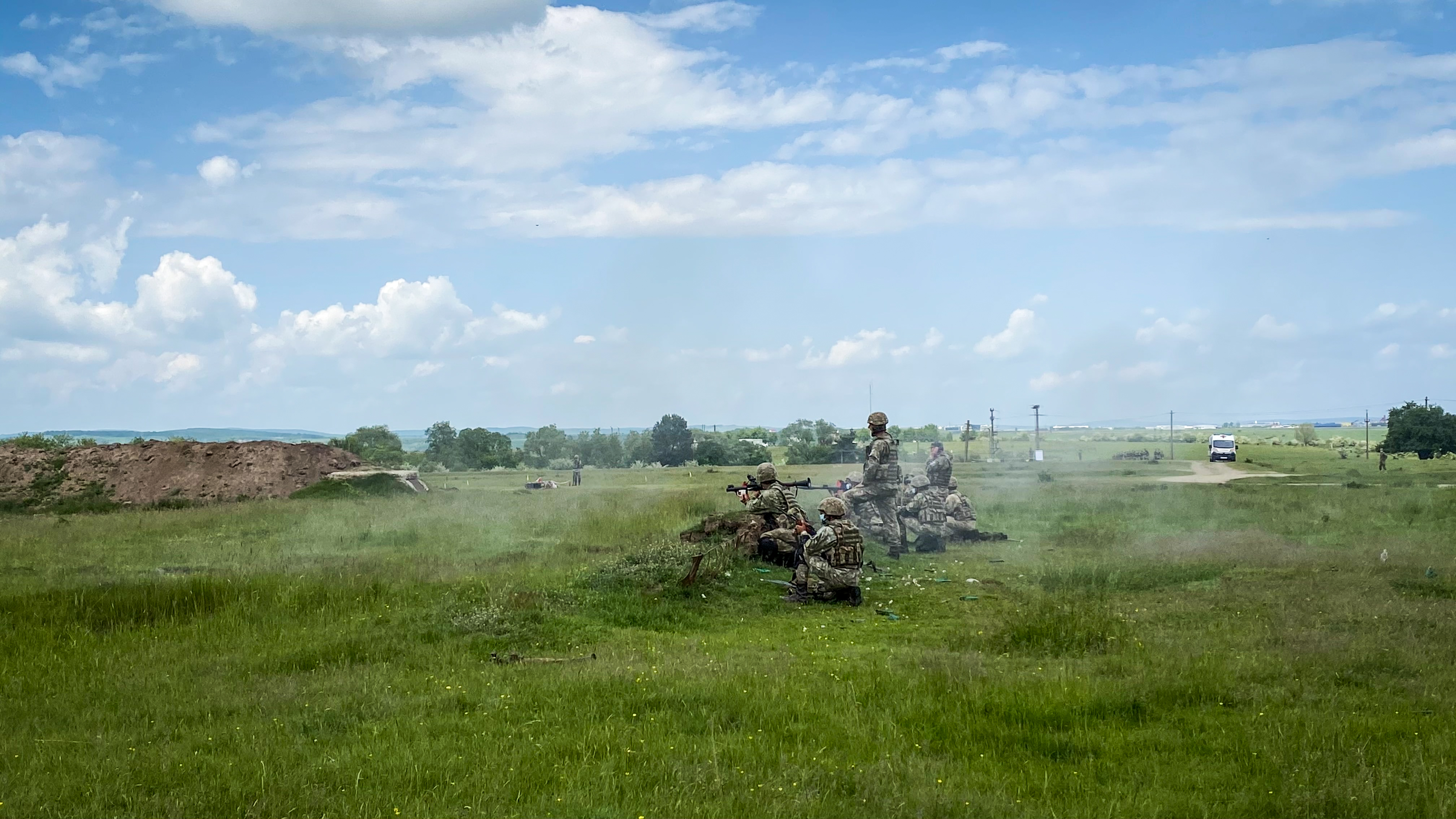 13 zile în iunie în care sunt programate trageri cu muniție reală în ...