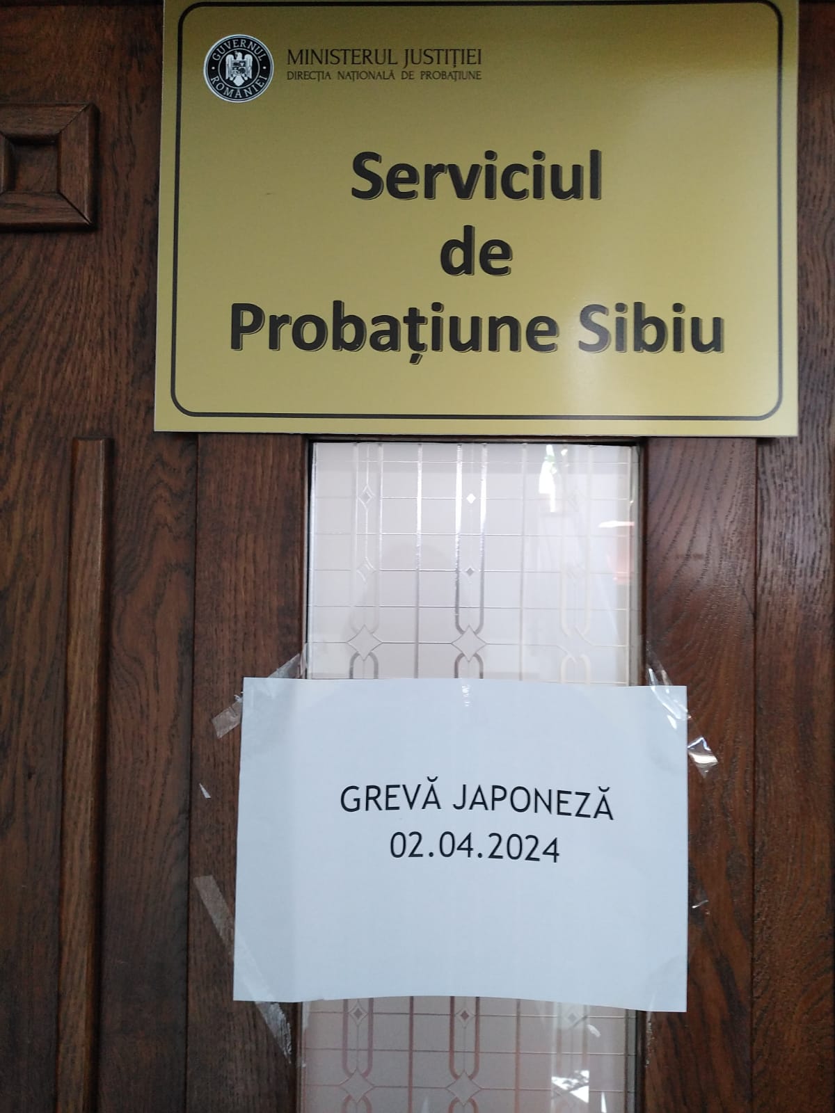 Trei consilieri de probațiune din Sibiu sunt din nou în greva foamei ...