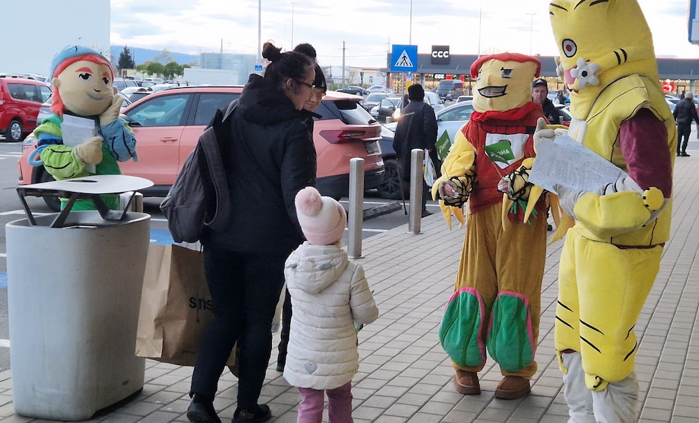 Întâlnire cu super-eroii la Prima Shopping Center. Final de campanie ...